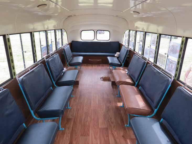 Bendigo Coachlines | australia.SHOWBUS.com BUS IMAGE GALLERY | Victoria