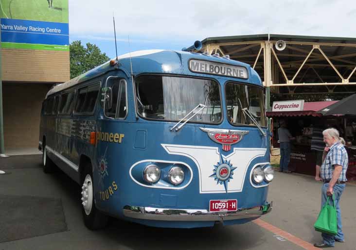 Pioneer Tours | SHOWBUS INTERNATIONAL COACH IMAGE GALLERY
