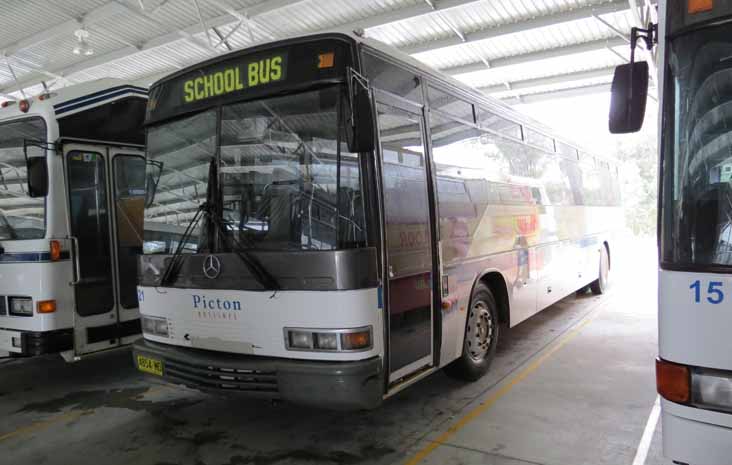 Picton Buslines | australia.SHOWBUS.com BUS IMAGE GALLERY | NSW