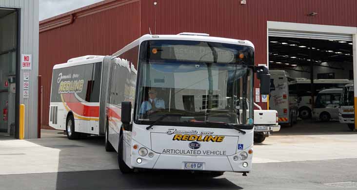 Tasmanian Redline Coaches | australia.SHOWBUS.com BUS IMAGE GALLERY