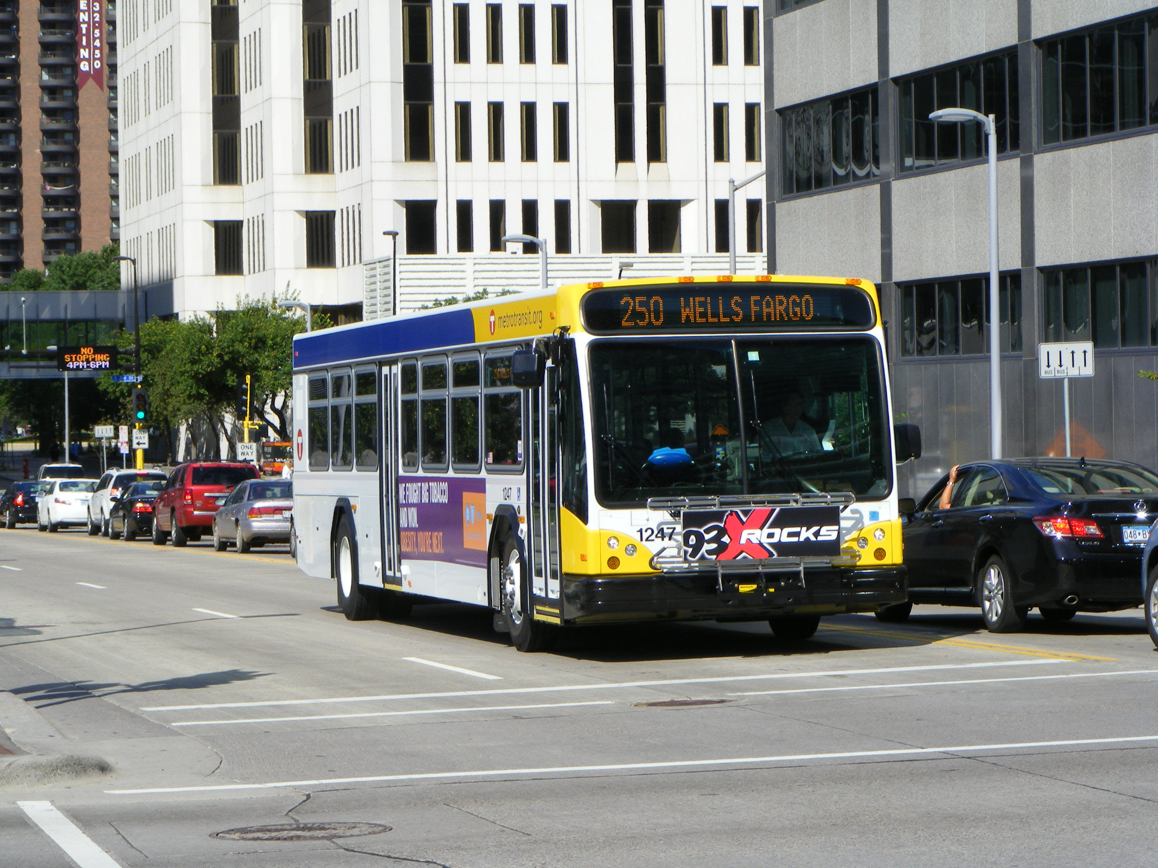MetroTransit | SHOWBUS AMERICA BUS IMAGE GALLERY