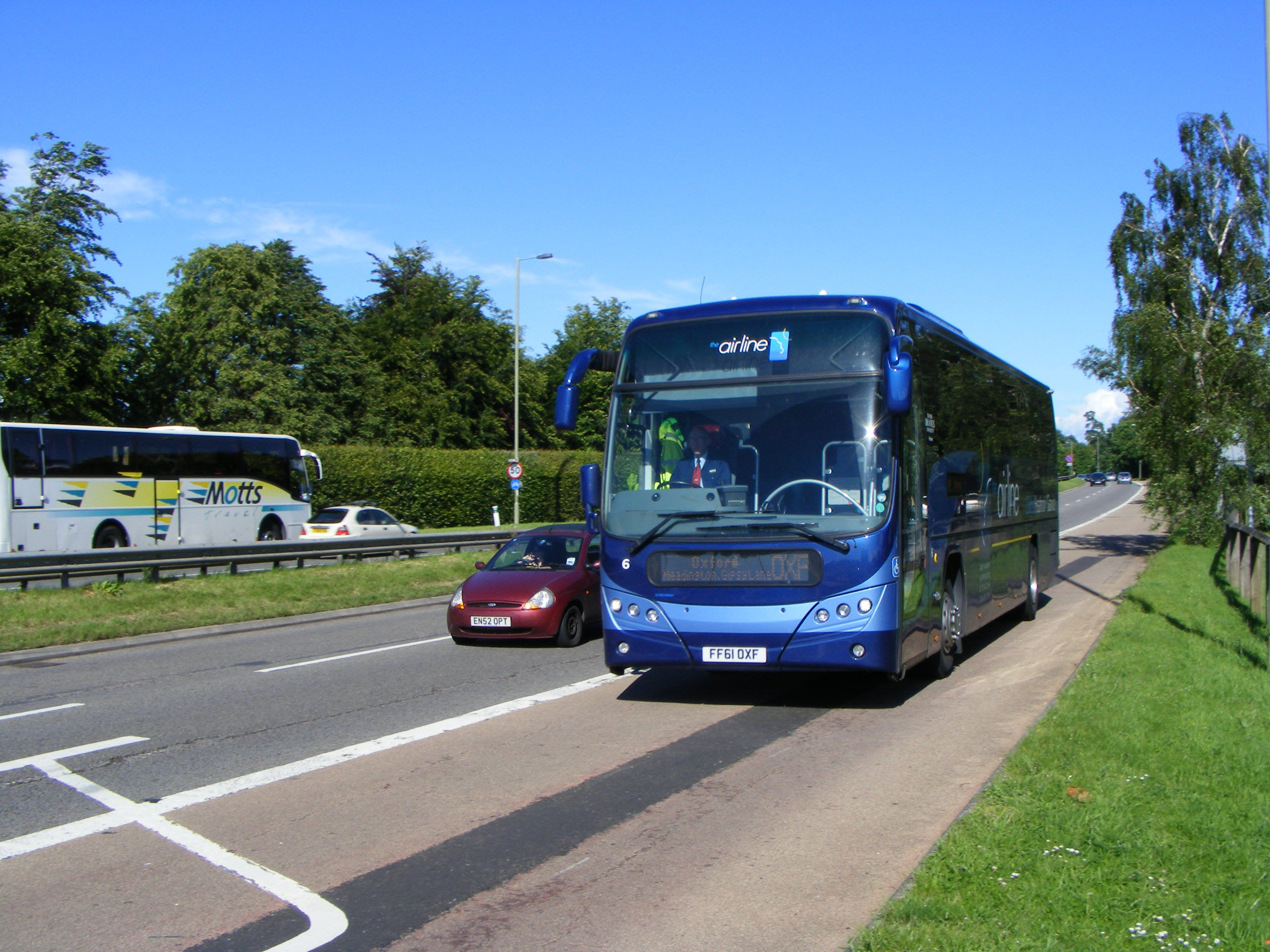 SHOWBUS PHOTO GALLERY - Oxford airline