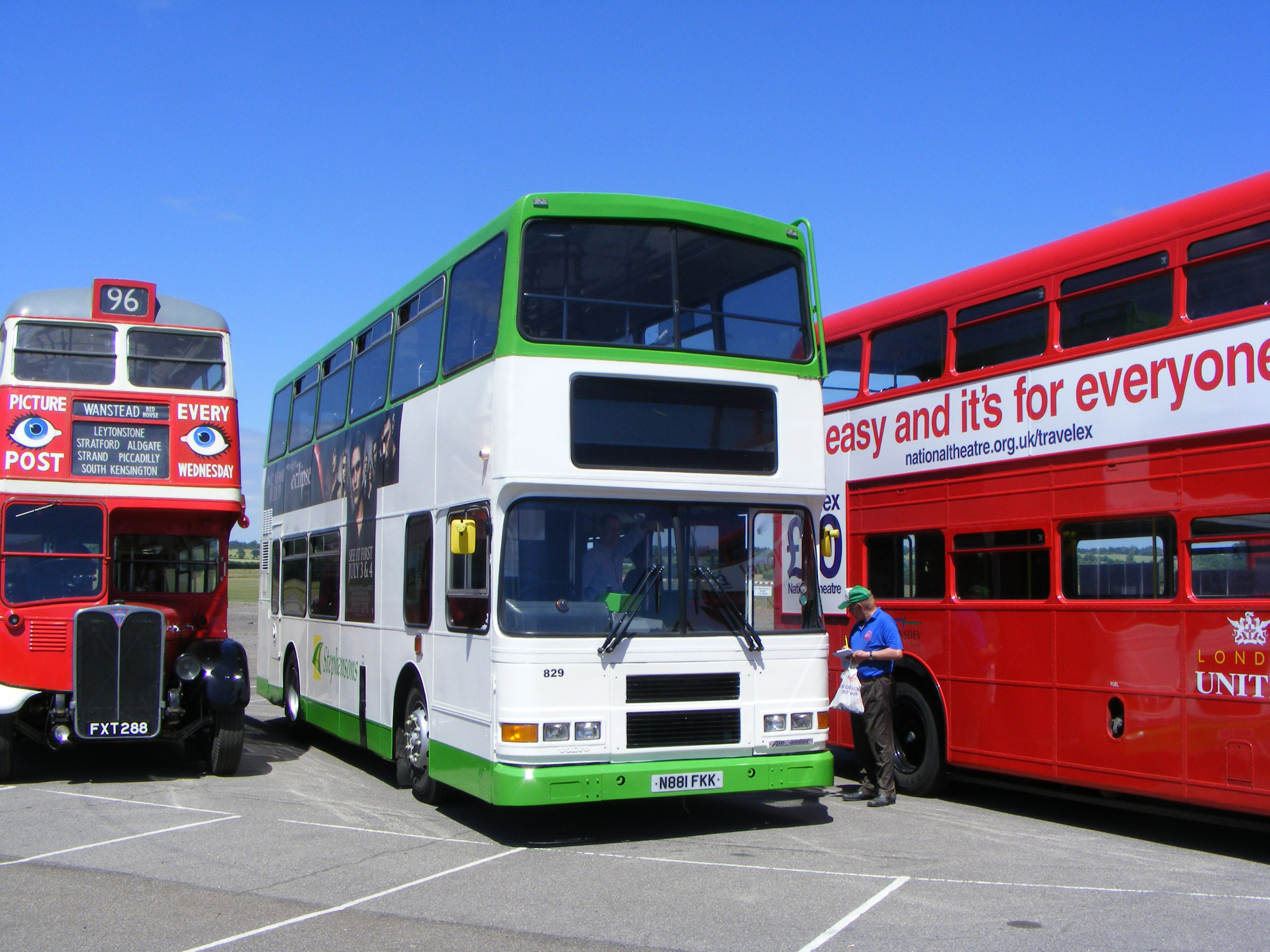 IRISH SHOWBUS BUS IMAGE GALLERY - CIE