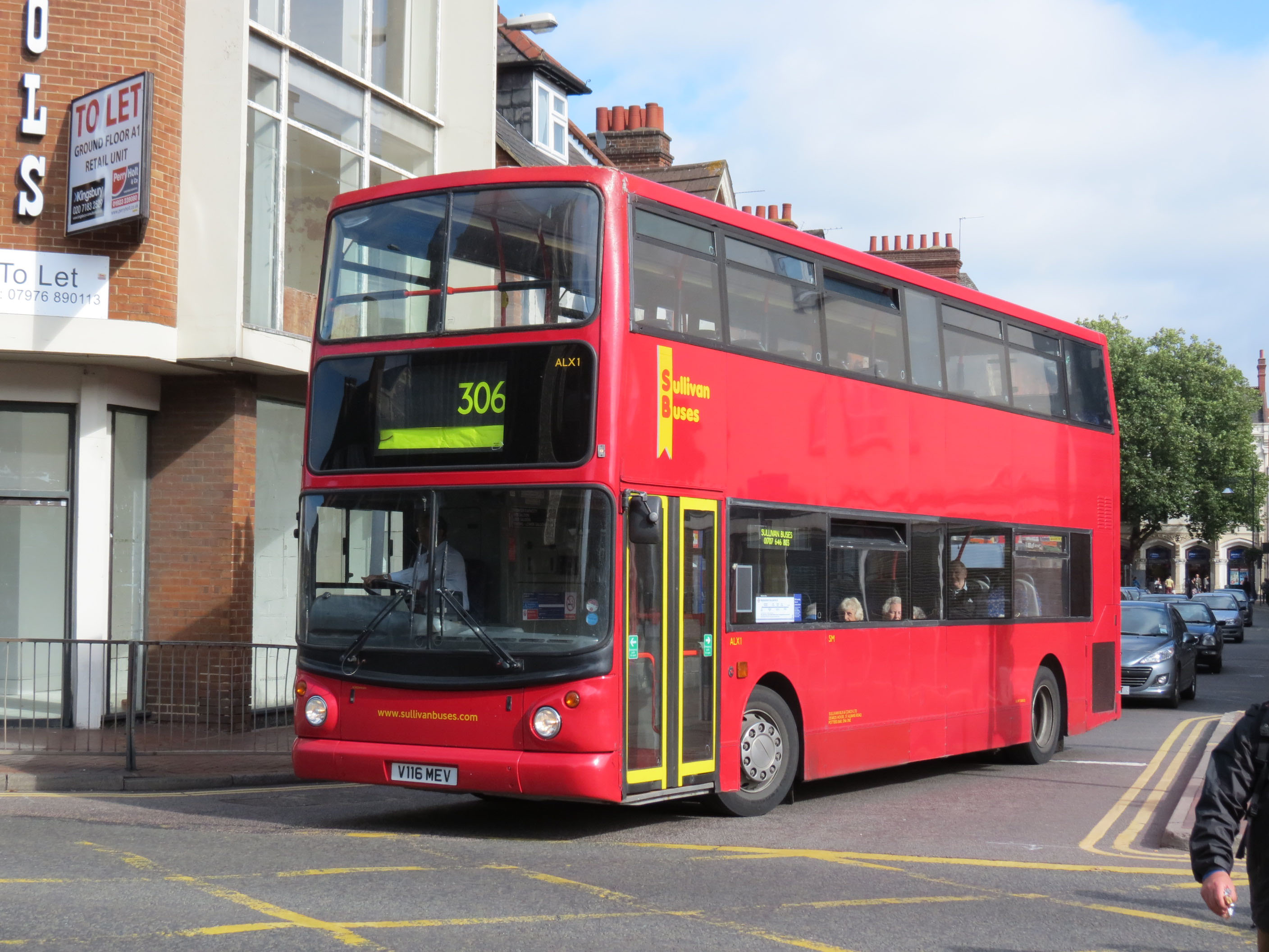 Sullivan Buses - The SHOWBUS Bus Image Gallery