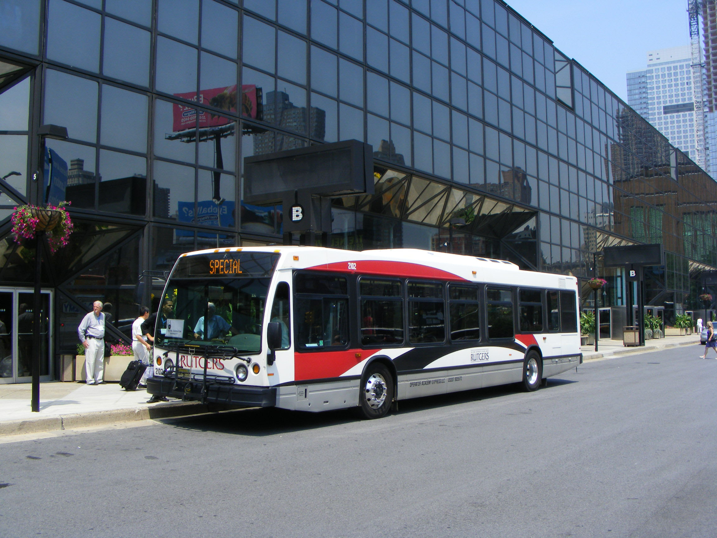 Academy Bus Lines | SHOWBUS INTERNATIONAL BUS IMAGE GALLERY | USA