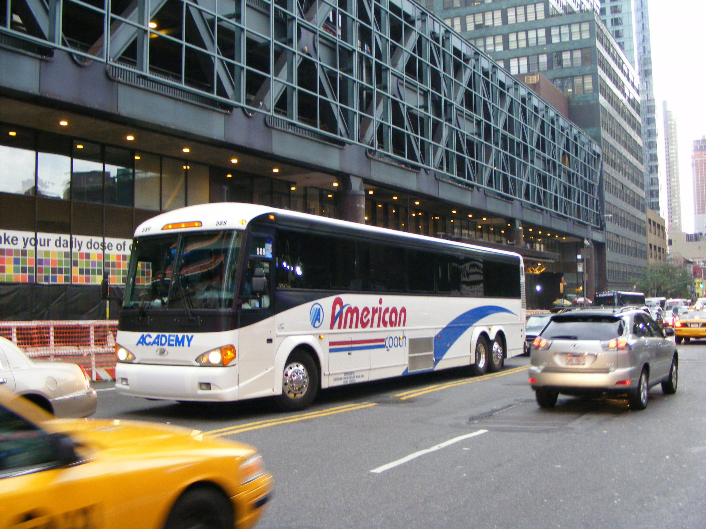 Academy Bus Lines | SHOWBUS INTERNATIONAL BUS IMAGE GALLERY | USA