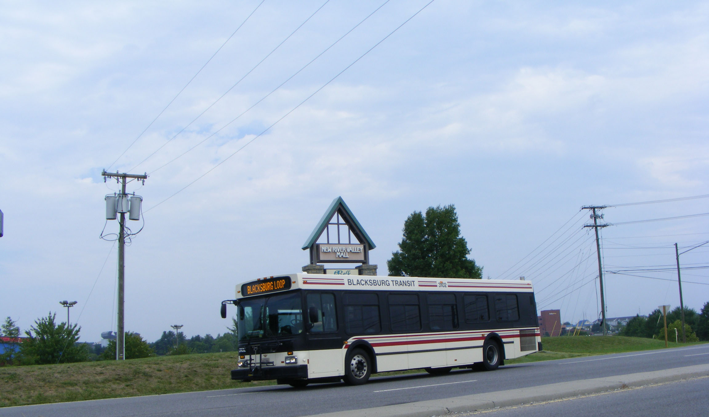 Blacksburg Transit Authority- SHOWBUS INTERNATIONAL PHOTO GALLERY - USA