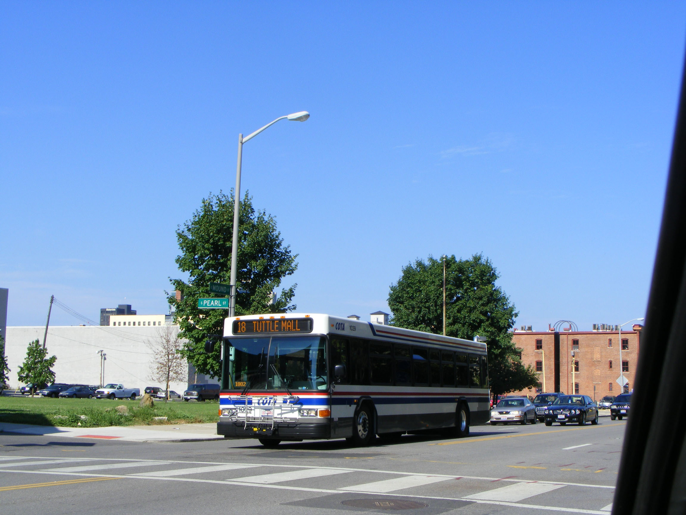 COTA - Central Ohio Transit Authority - SHOWBUS INTERNATIONAL BUS IMAGE ...