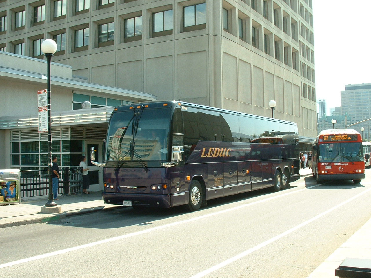 Leduc Bus Lines | Ontario | Canada | SHOWBUS International CANADIAN BUS ...