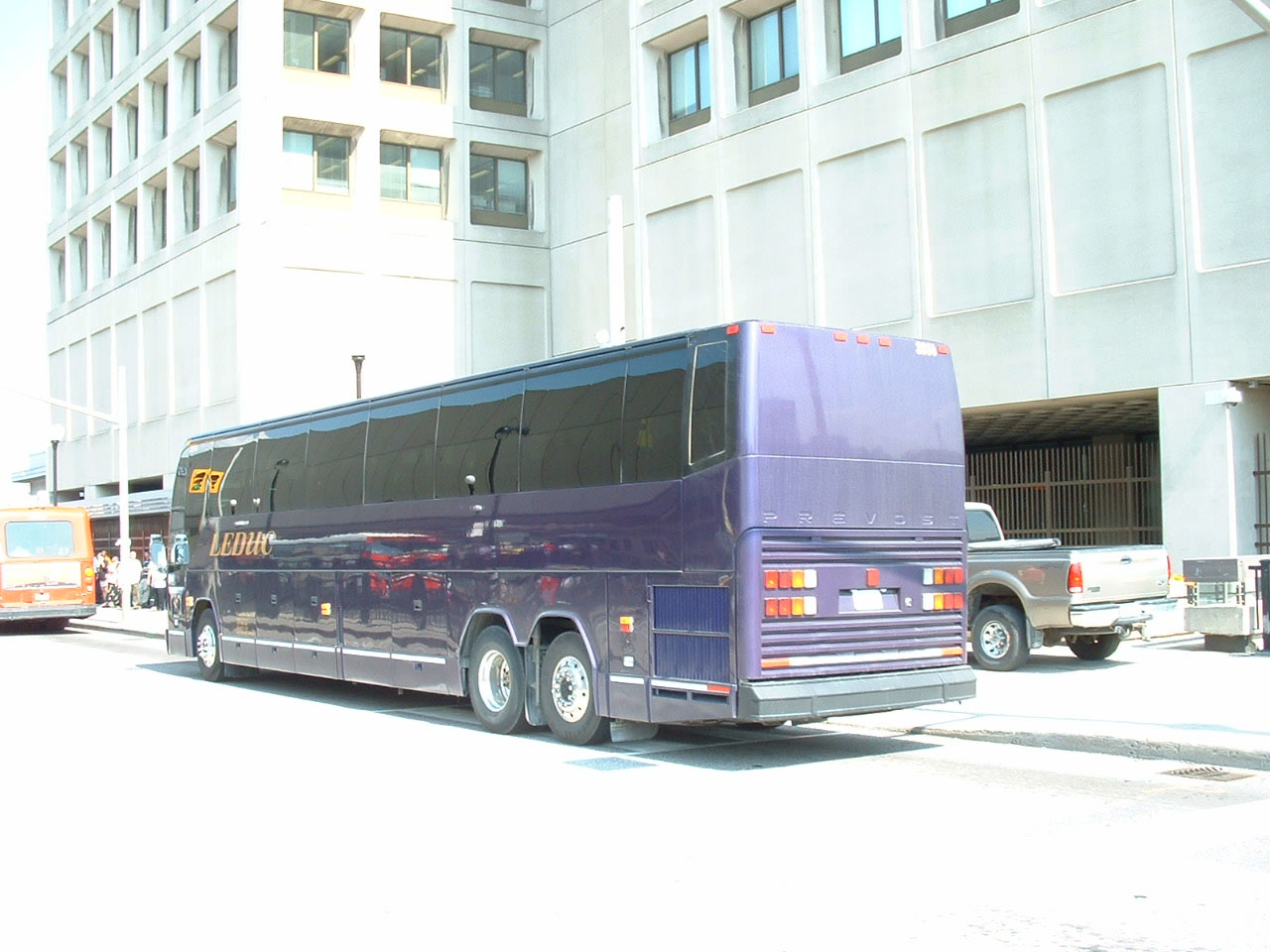 Leduc Bus Lines | Ontario | Canada | SHOWBUS International CANADIAN BUS ...