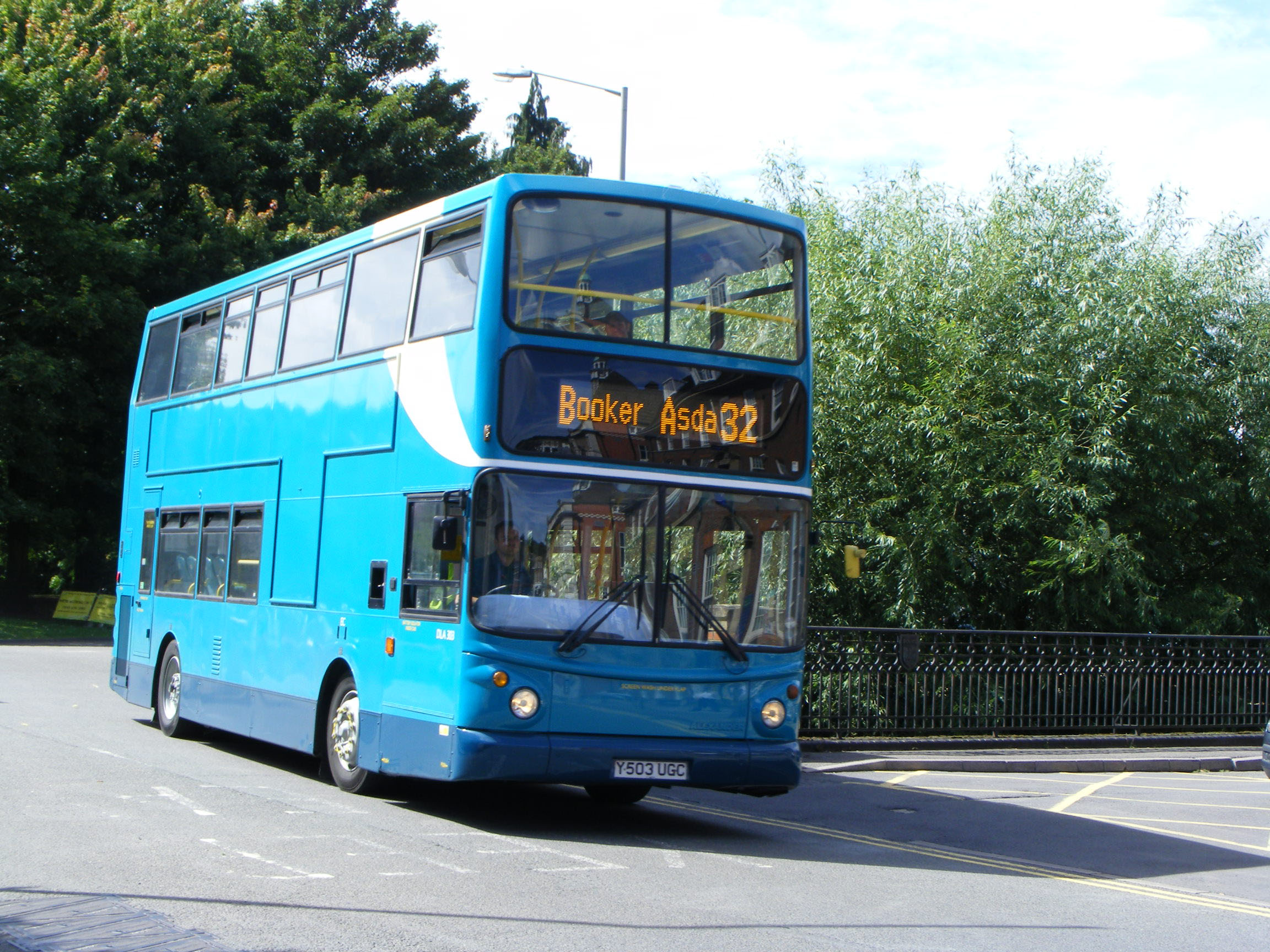 Arriva London: SHOWBUS LONDON BUS IMAGE GALLERY