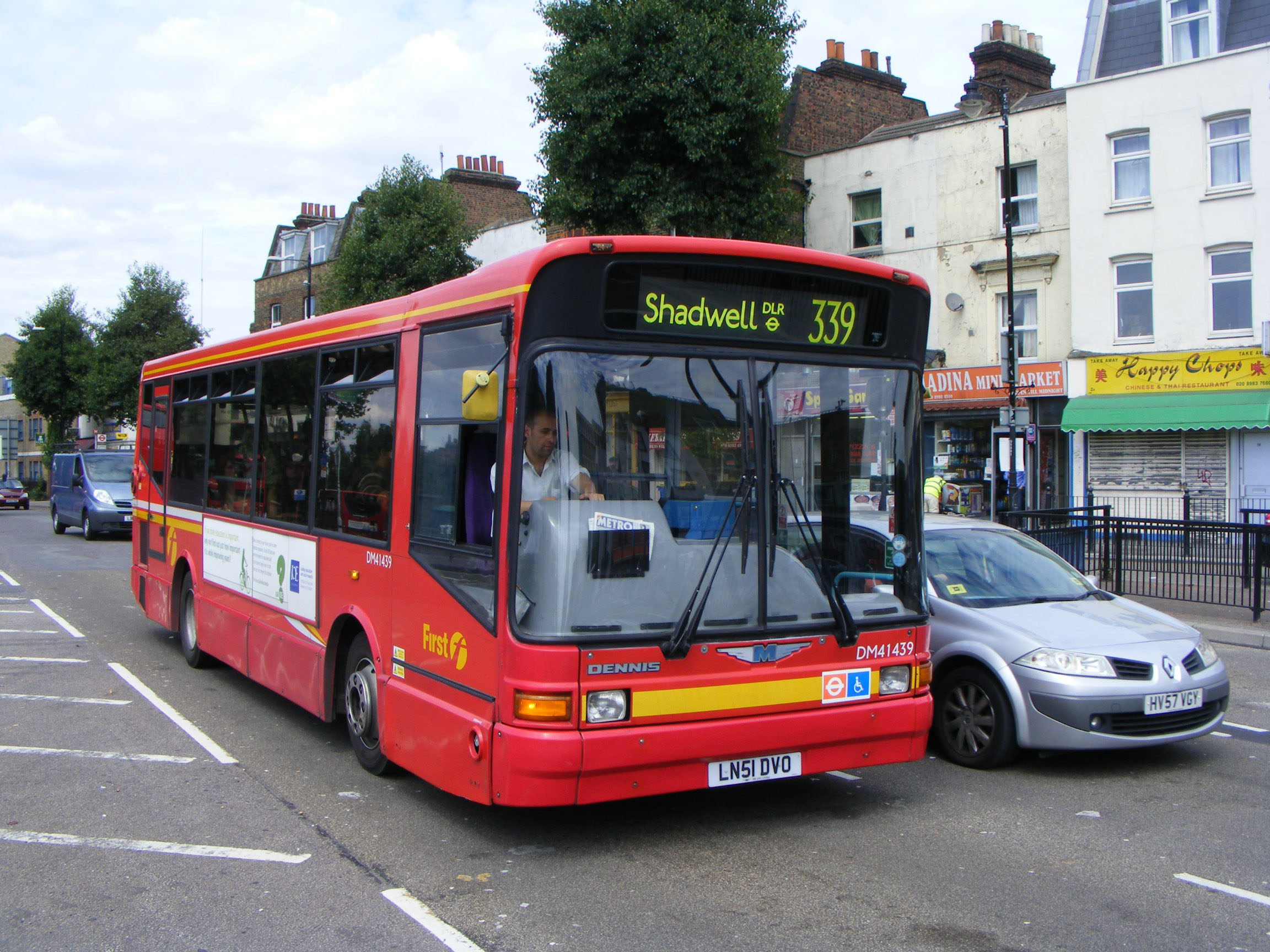 SHOWBUS PHOTO GALLERY First in London