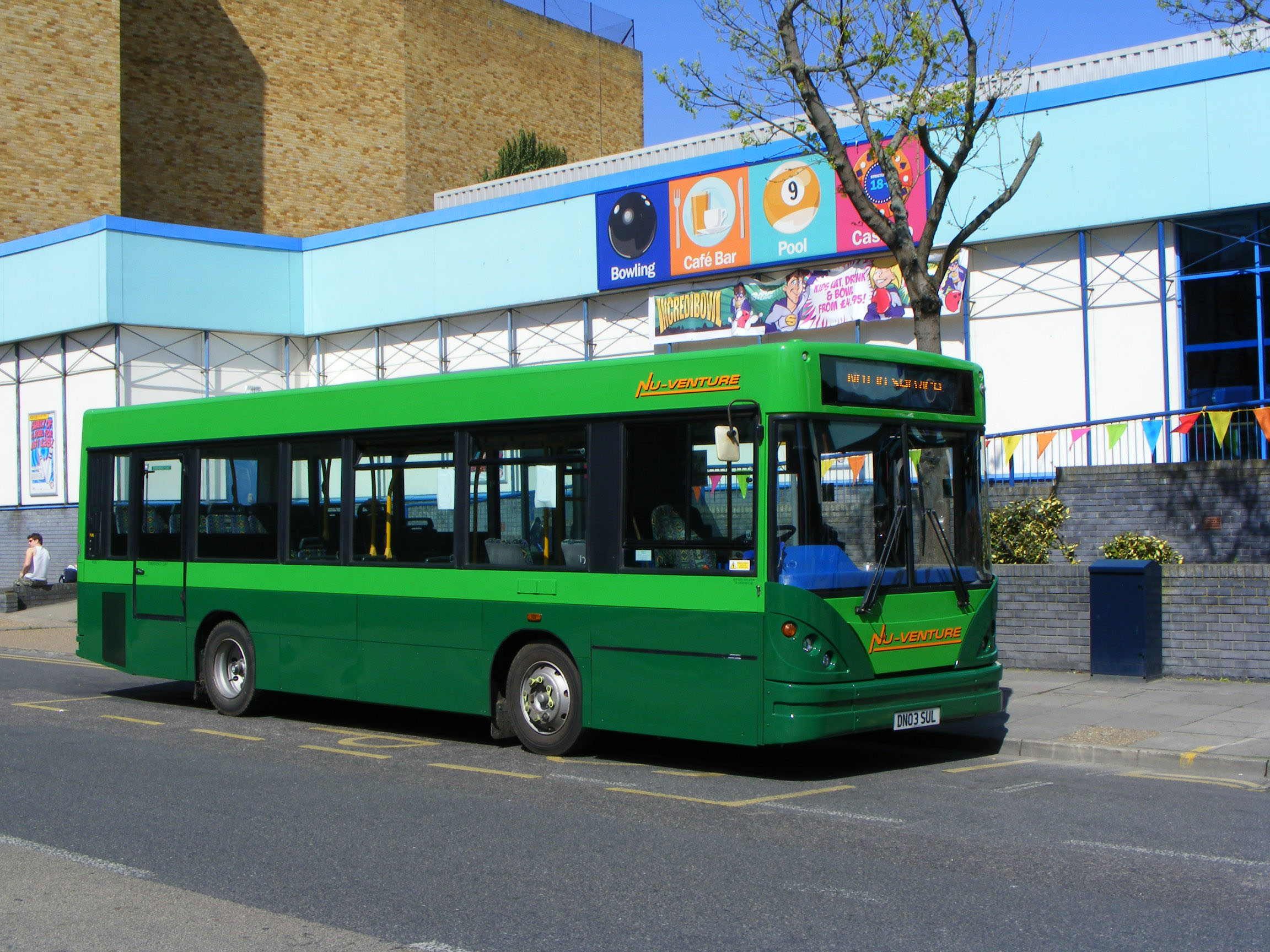 Sullivan Buses - The SHOWBUS Bus Image Gallery