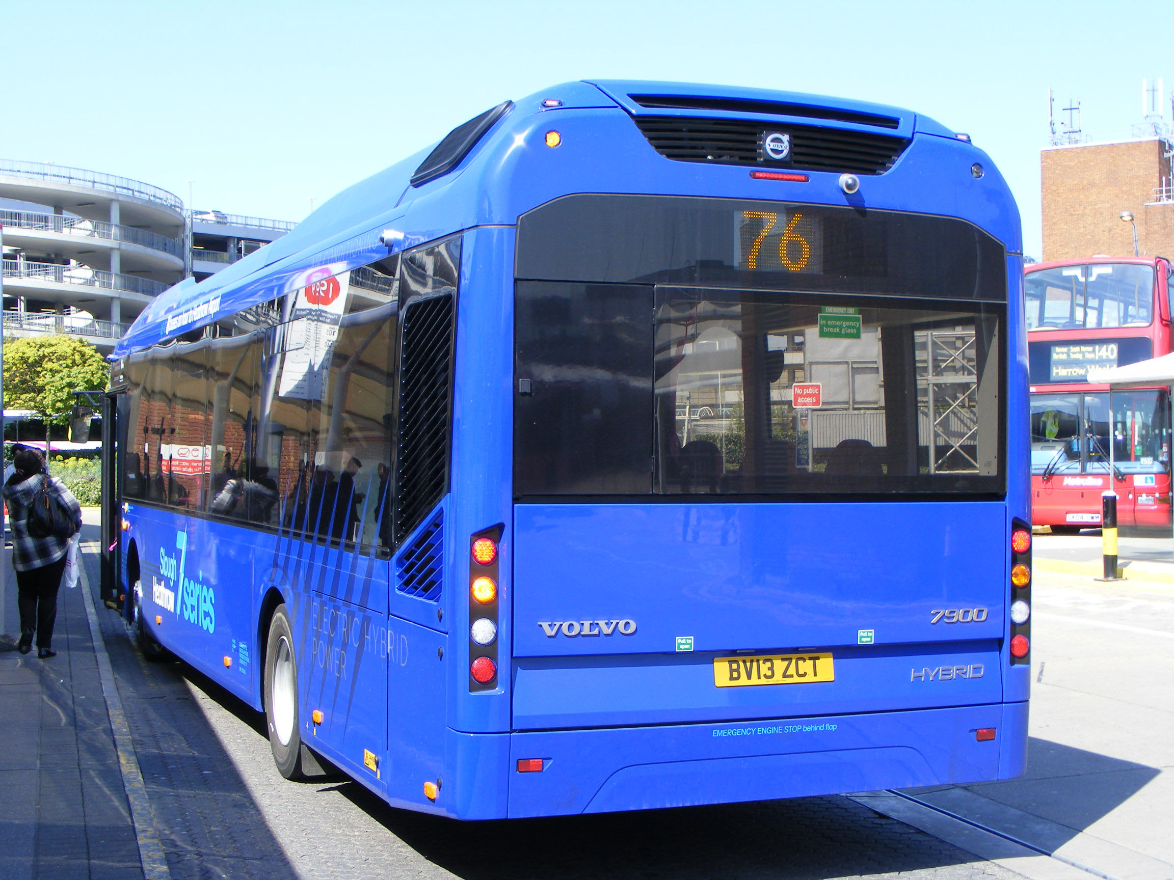 Beeline & First Berkshire | SHOWBUS BUS IMAGE GALLERY | London & Home ...