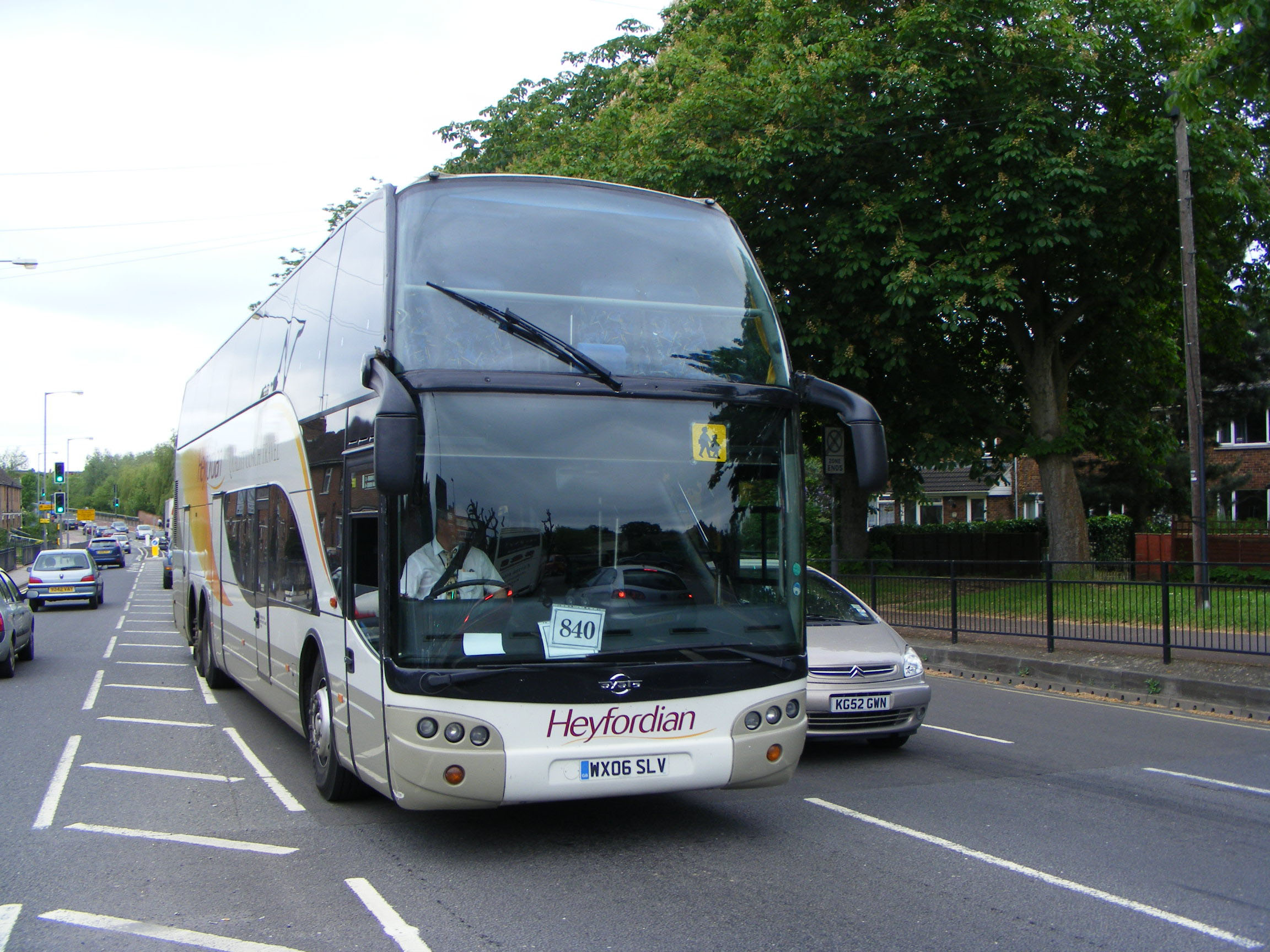 Heyfordian Travel | SHOWBUS BUS IMAGE GALLERY | Oxfordshire