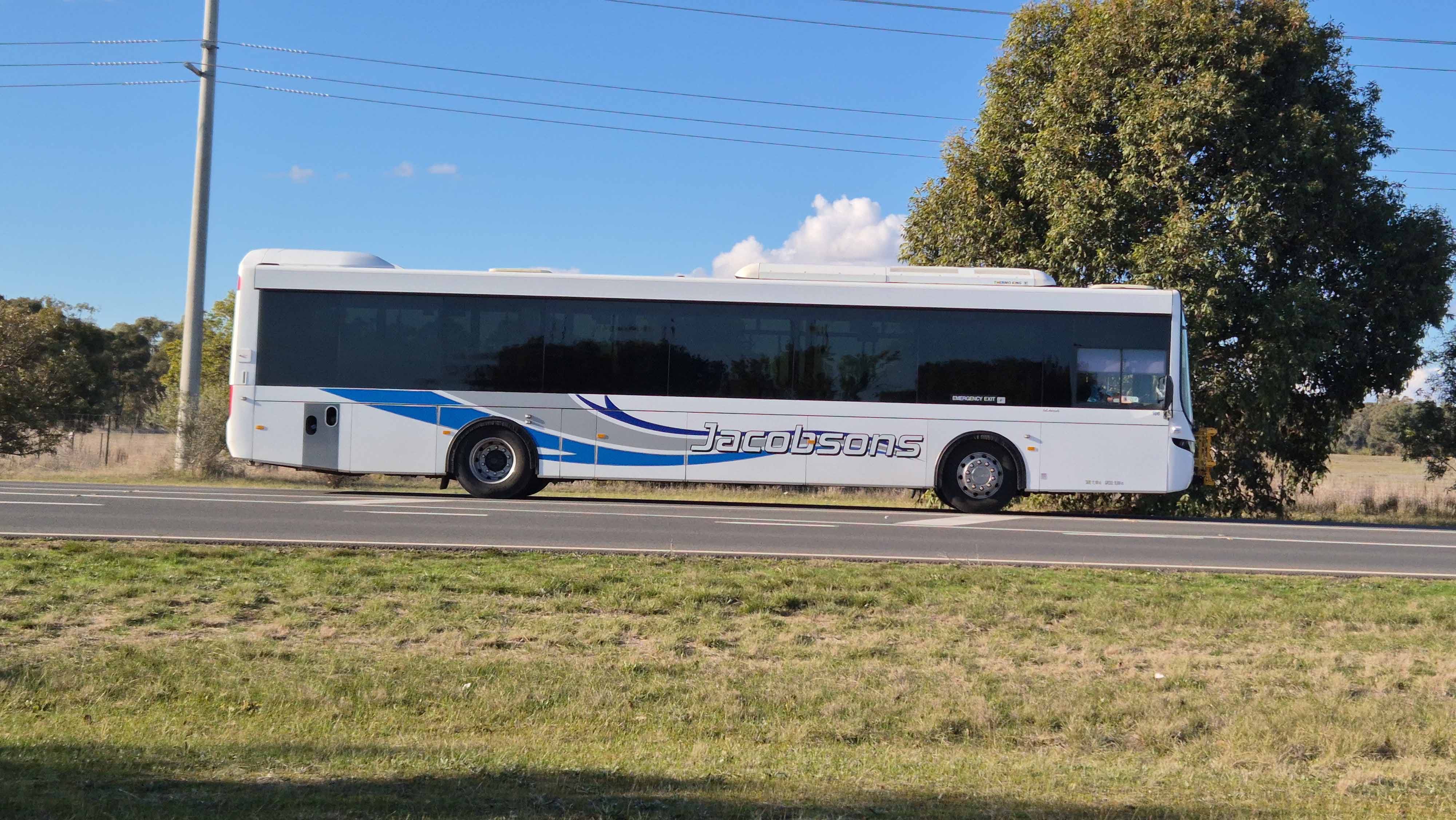 Jacobsons Bus Service | australia.SHOWBUS.com BUS IMAGE GALLERY
