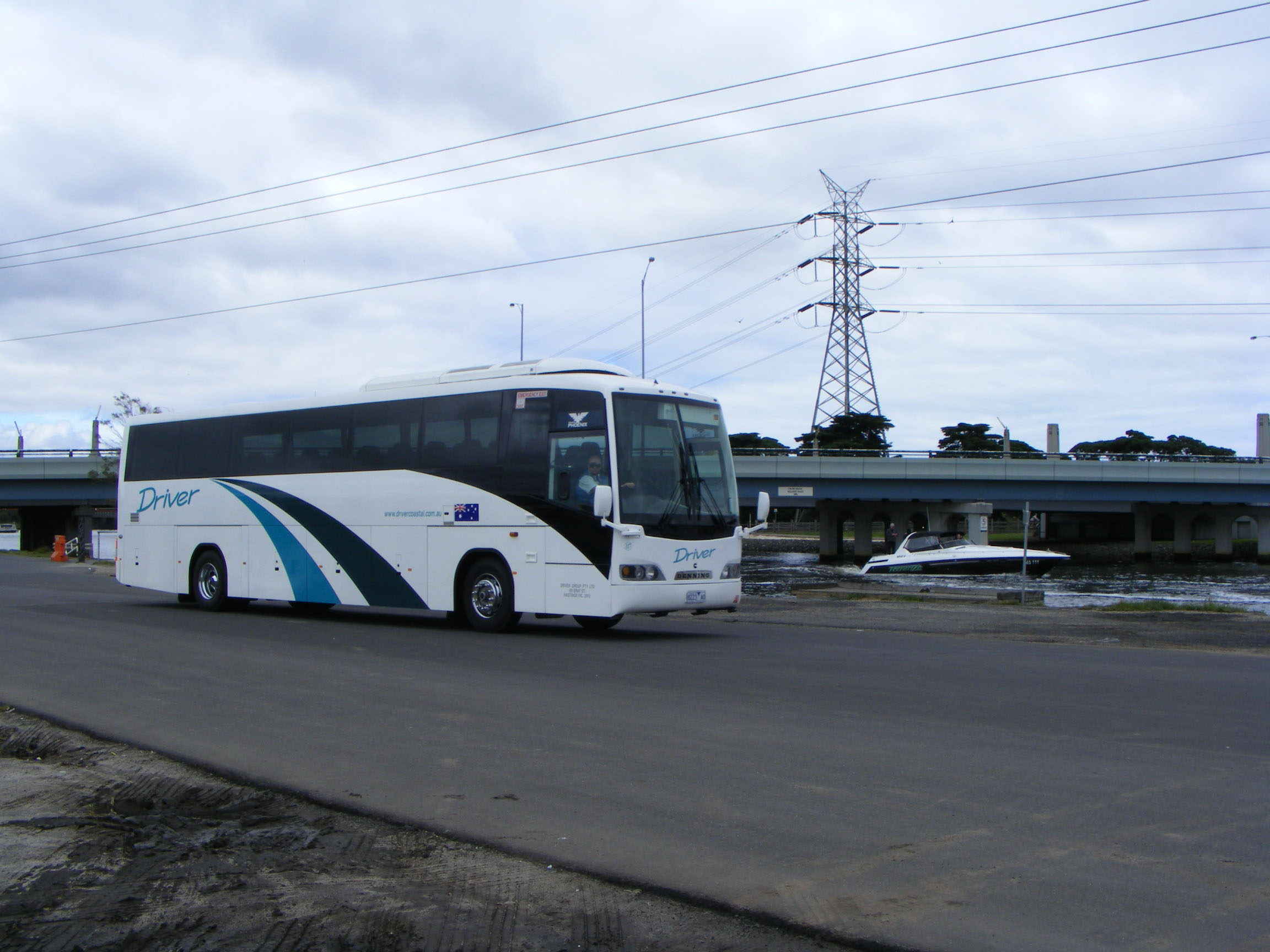 Driver Bus Lines | australia.SHOWBUS.com BUS IMAGE GALLERY