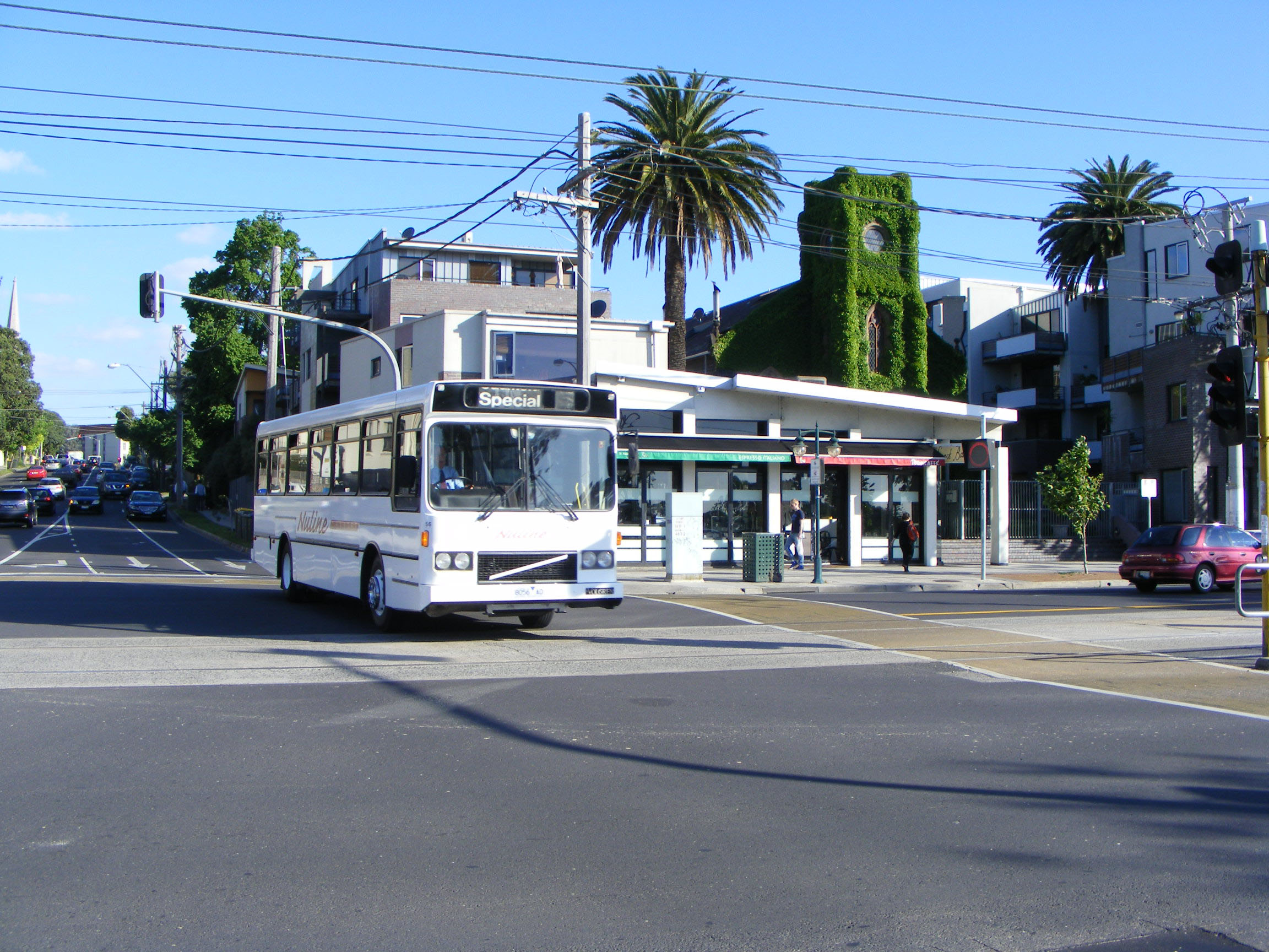 Nuline Charter | australia.SHOWBUS.com BUS IMAGE GALLERY