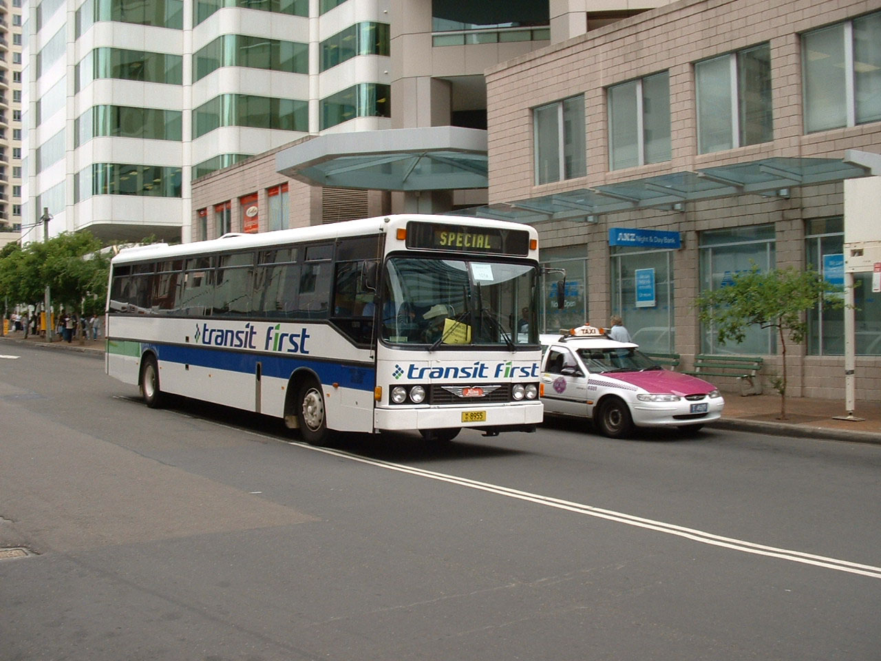 Transit First | australia.SHOWBUS.com PHOTO GALLERY