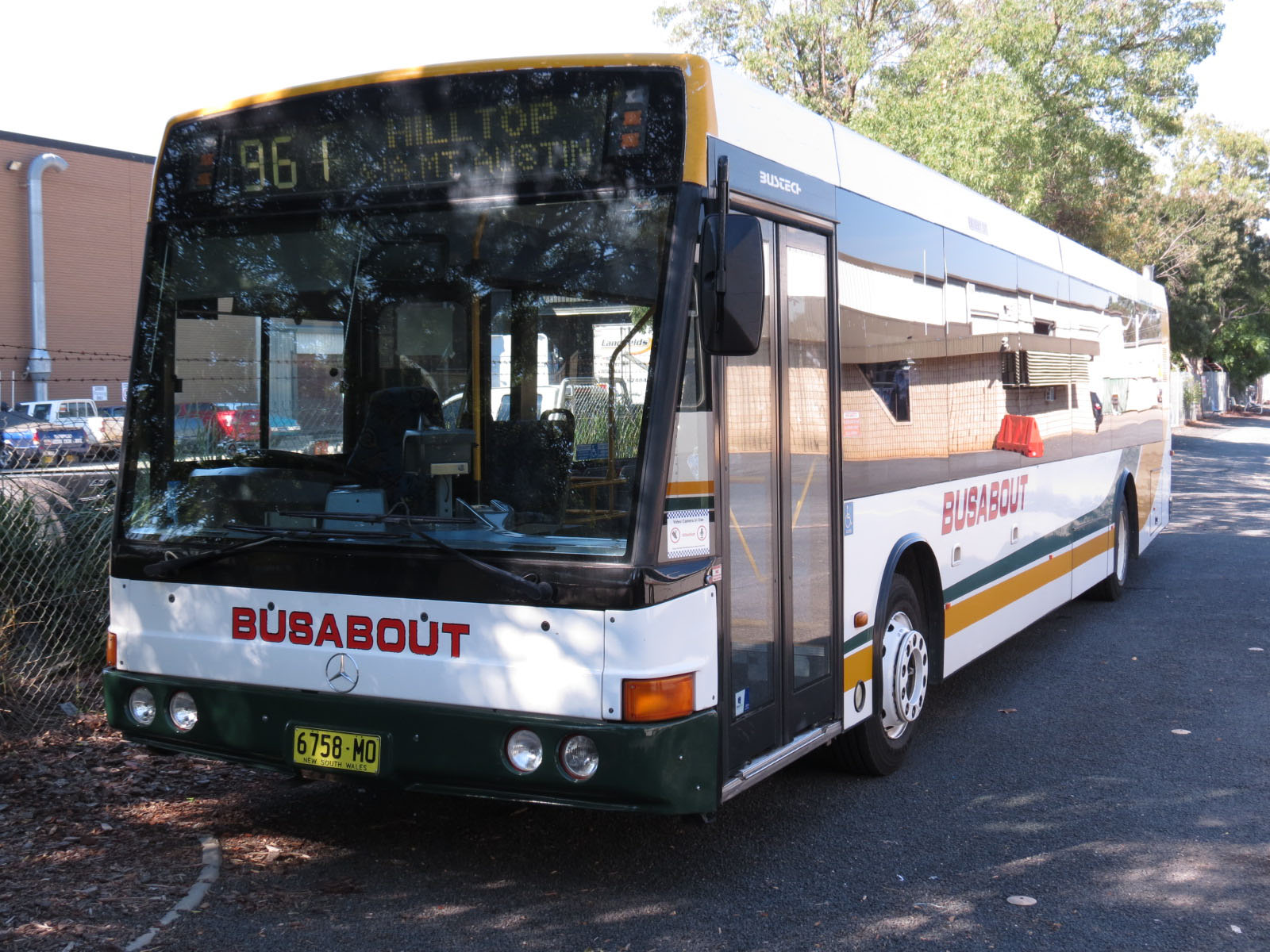 Busabout Wagga Wagga | australia.SHOWBUS.com BUS IMAGE GALLERY