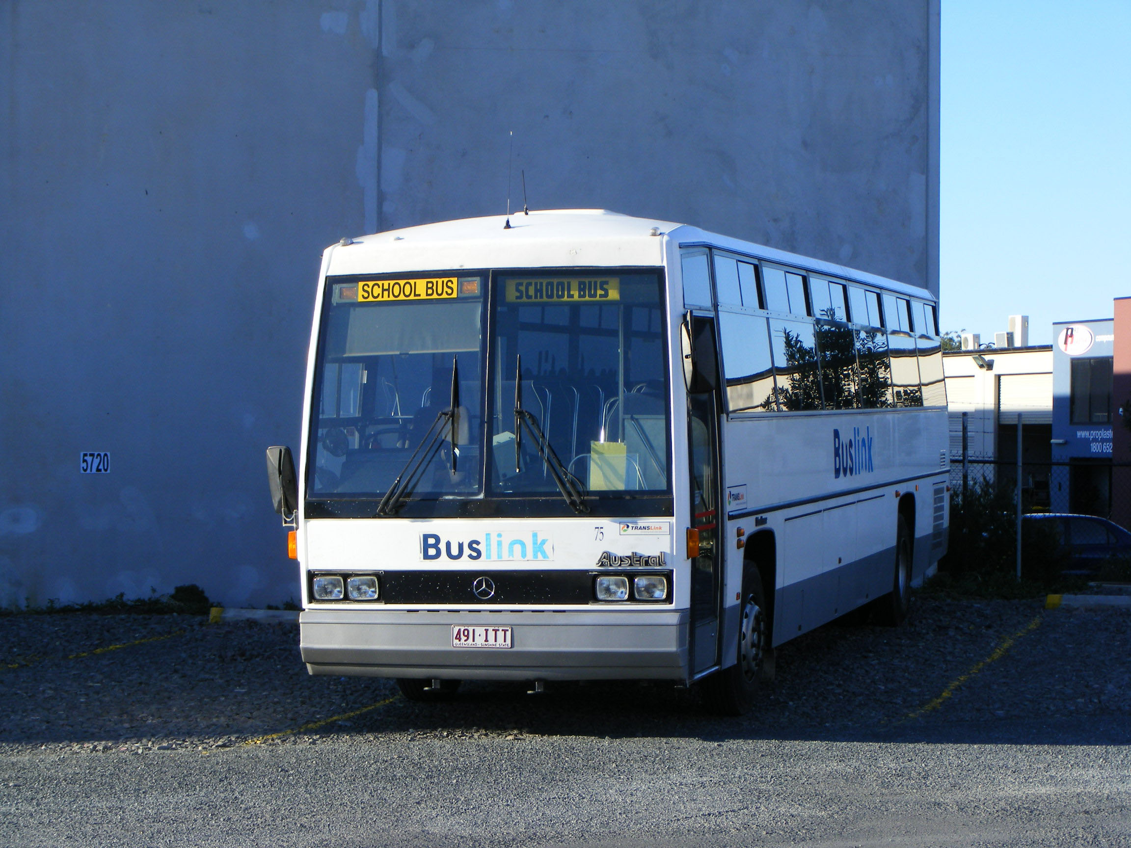 Buslink Queensland | australia.SHOWBUS.com BUS IMAGE GALLERY