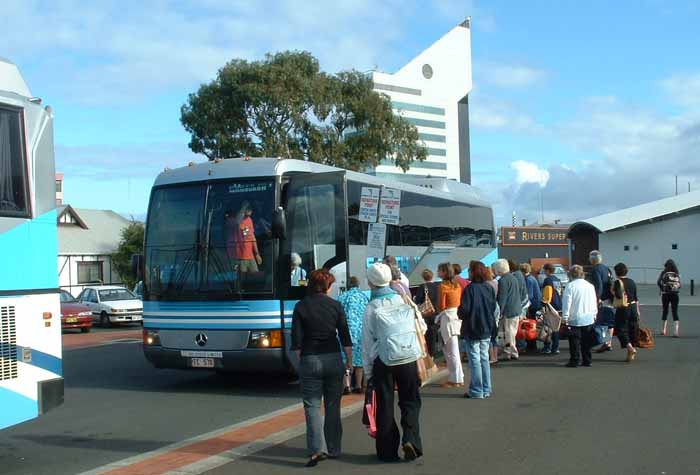 South West Coach Lines - australia.SHOWBUS.com BUS IMAGE GALLERY