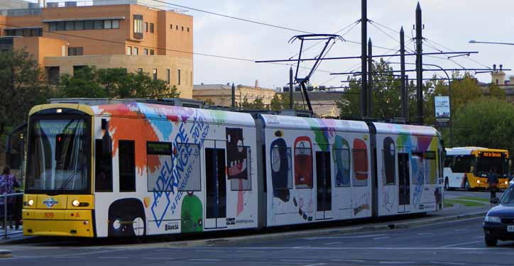 Adelaide Metro trams - australia.SHOWBUS.com BUS & TRAM IMAGE GALLERY
