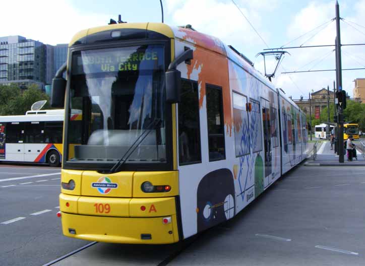 Adelaide Metro trams - australia.SHOWBUS.com BUS & TRAM IMAGE GALLERY