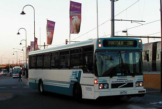 australia.SHOWBUS.com PHOTO GALLERY - Portsea Passenger Service