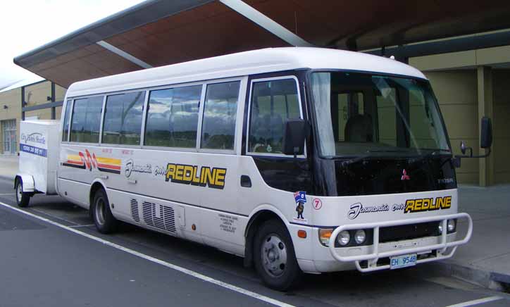 Tasmanian Redline Coaches | australia.SHOWBUS.com BUS IMAGE GALLERY