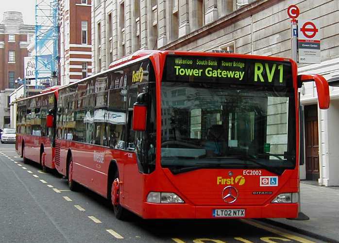 SHOWBUS PHOTO GALLERY First in London