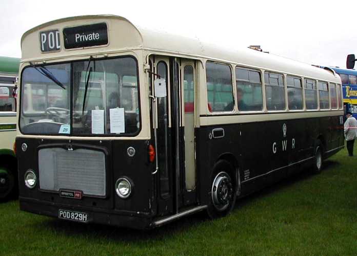 The SHOWBUS Western National Image Gallery