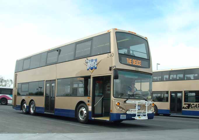CAT - SHOWBUS INTERNATIONAL PHOTO GALLERY - USA