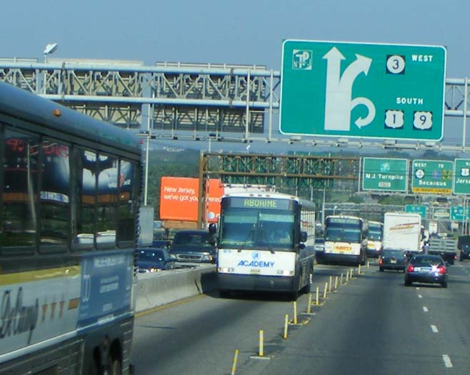Academy Bus Lines | SHOWBUS INTERNATIONAL BUS IMAGE GALLERY | USA