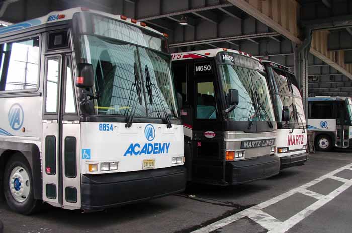 Academy Bus Lines | SHOWBUS INTERNATIONAL BUS IMAGE GALLERY | USA