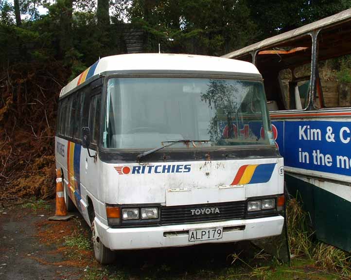 Ritchies Coaches | Ritchies Coaches | SHOWBUS BUS IMAGE GALLERY