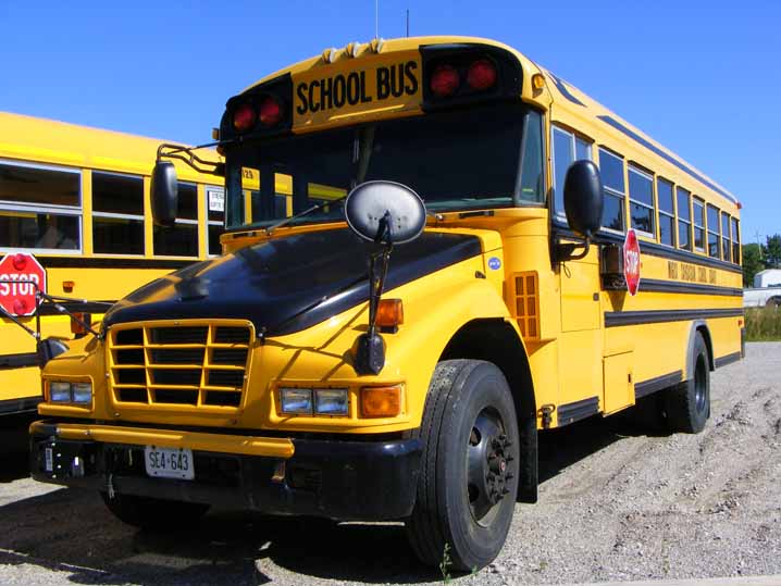 Iron Range Bus Lines | SHOWBUS International BUS IMAGE GALLERY | Canada