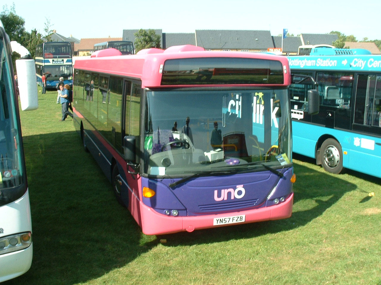 PPH, Uno & Worths - EFE SHOWBUS International 2007 photos